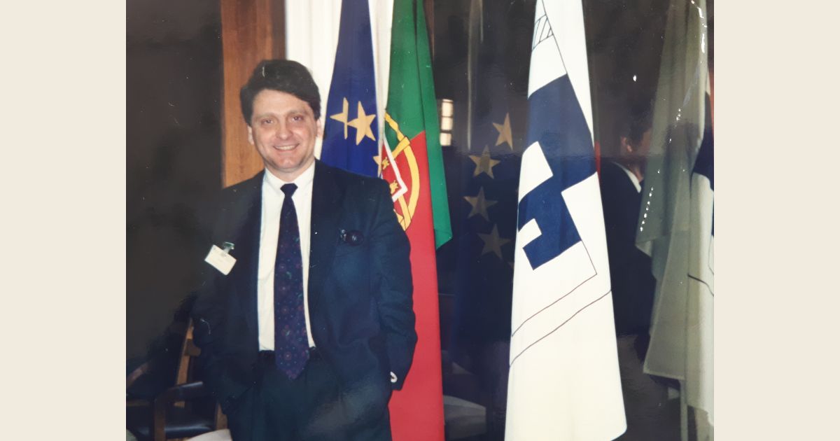 Ο δημοσιογράφος και συγγραφέας Στέργιος Παρασκευόπουλος μιλά στον ...
